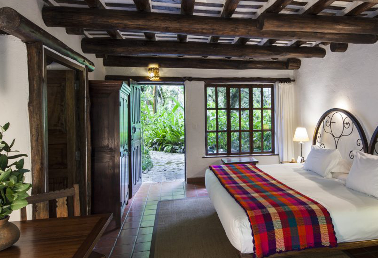 Machu Picchu & Amazon Luxury Adventure - Knowmad Adventures